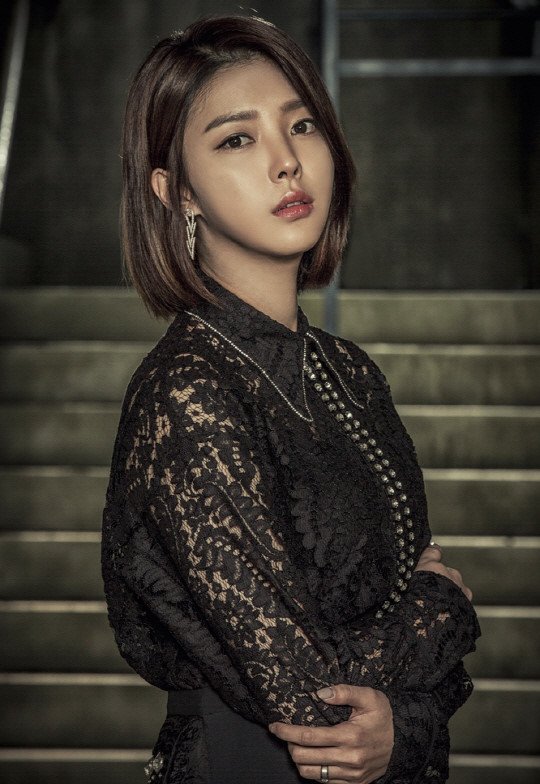 Hyun Kyung Uhm Actor Cinemagiaro