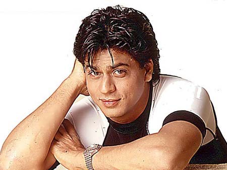 Actorul indian Shah Rukh Khan - reţinut de autorităţile americane ...