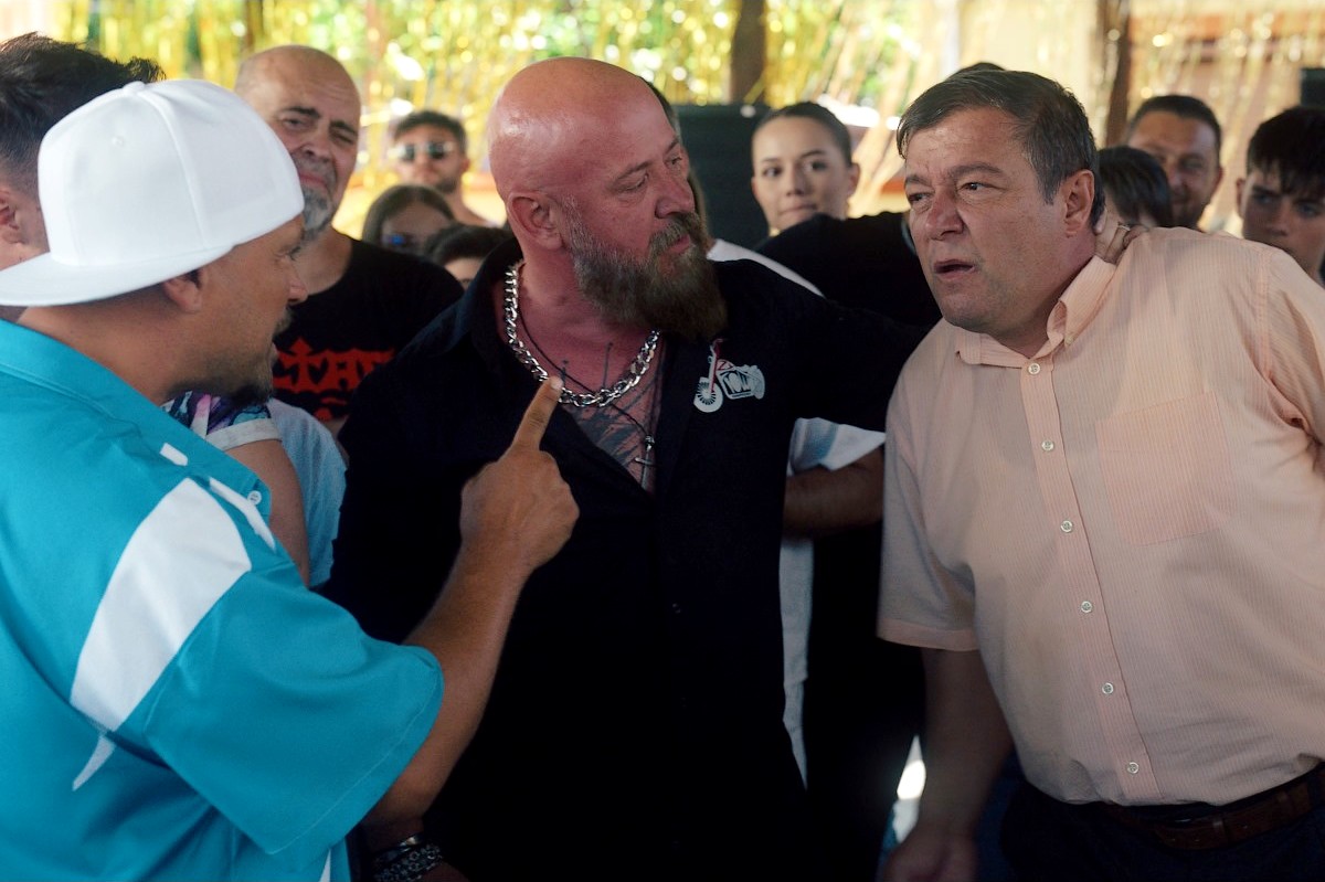 Puya e spaima satelor în Transilvanian Ninja - CineMagia.ro