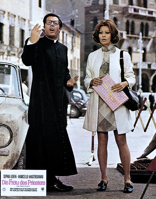 Poster rezolutie mare La moglie del prete (1971) - Poster Sotia ... Poster rezolutie mare La moglie del prete (1971) - Poster Sotia ...