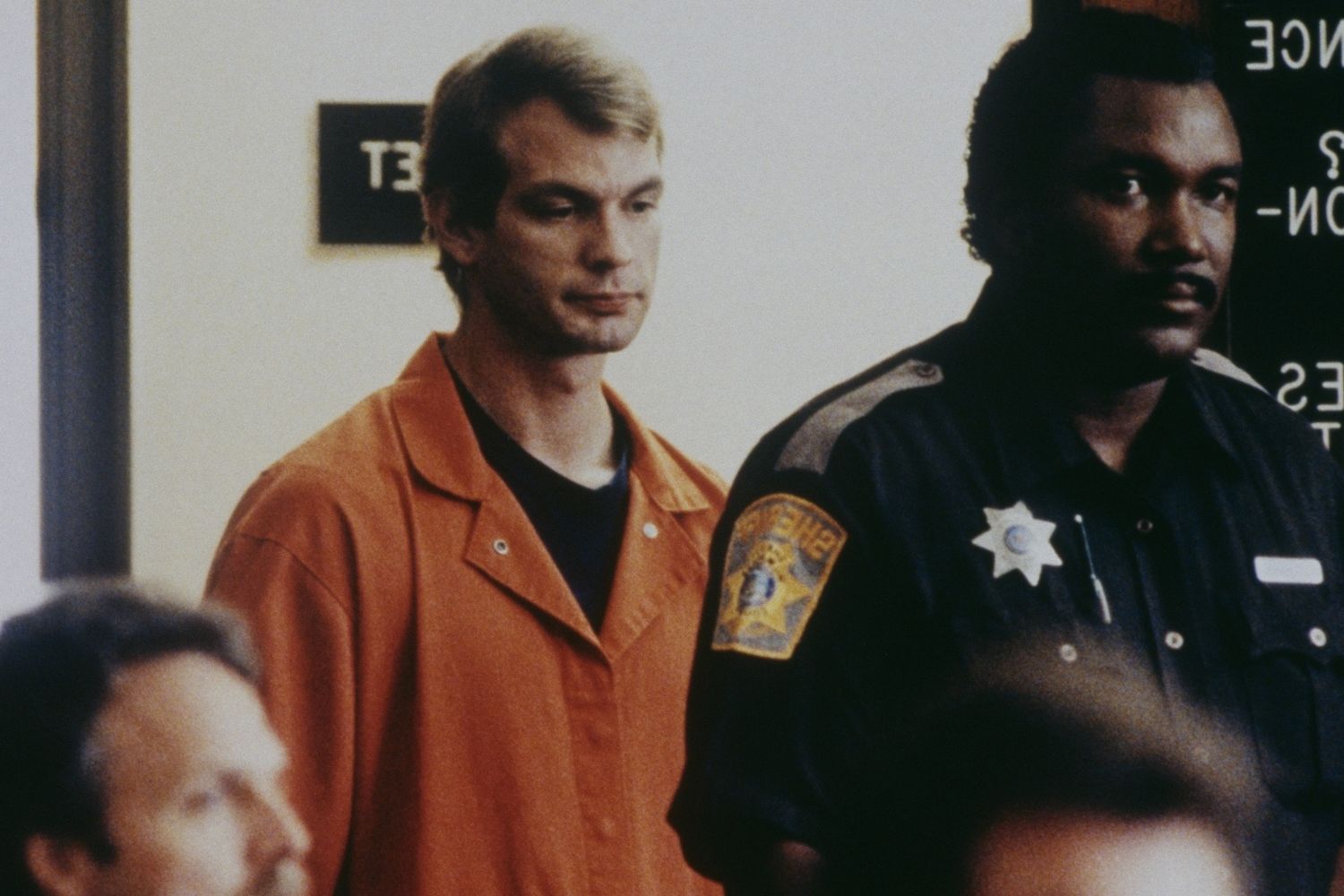 Imagini Conversations With A Killer The Jeffrey Dahmer Tapes 2022