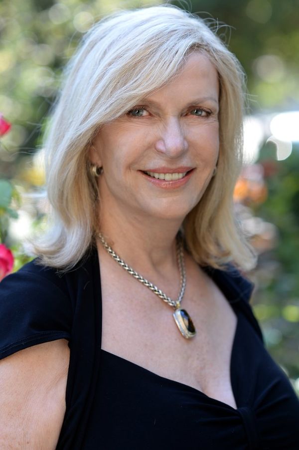 Inger Stratton Actor Cinemagiaro